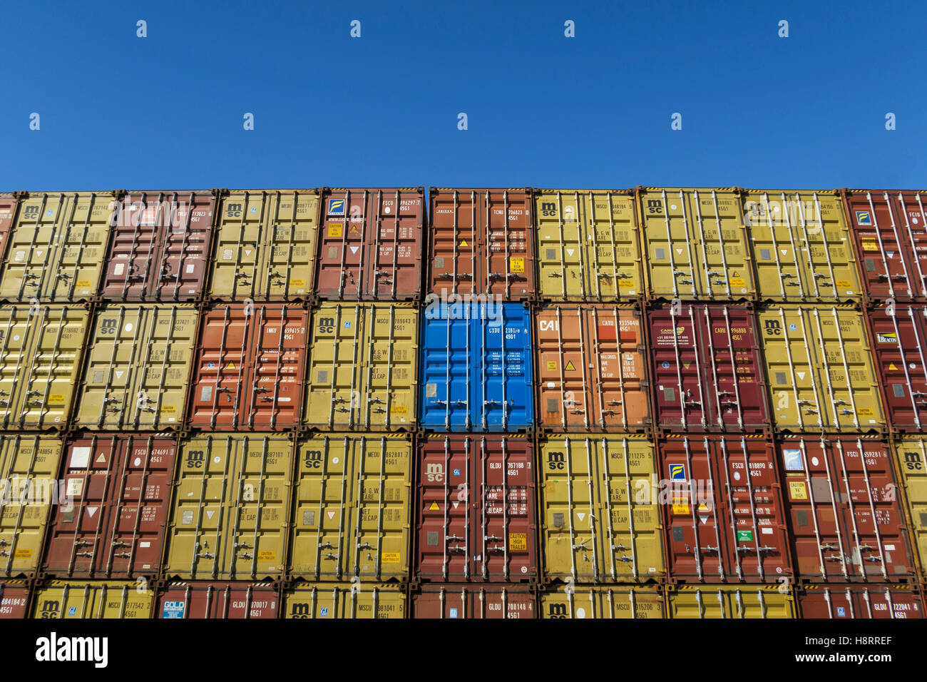 China shipping container usa hi-res stock photography and images - Alamy