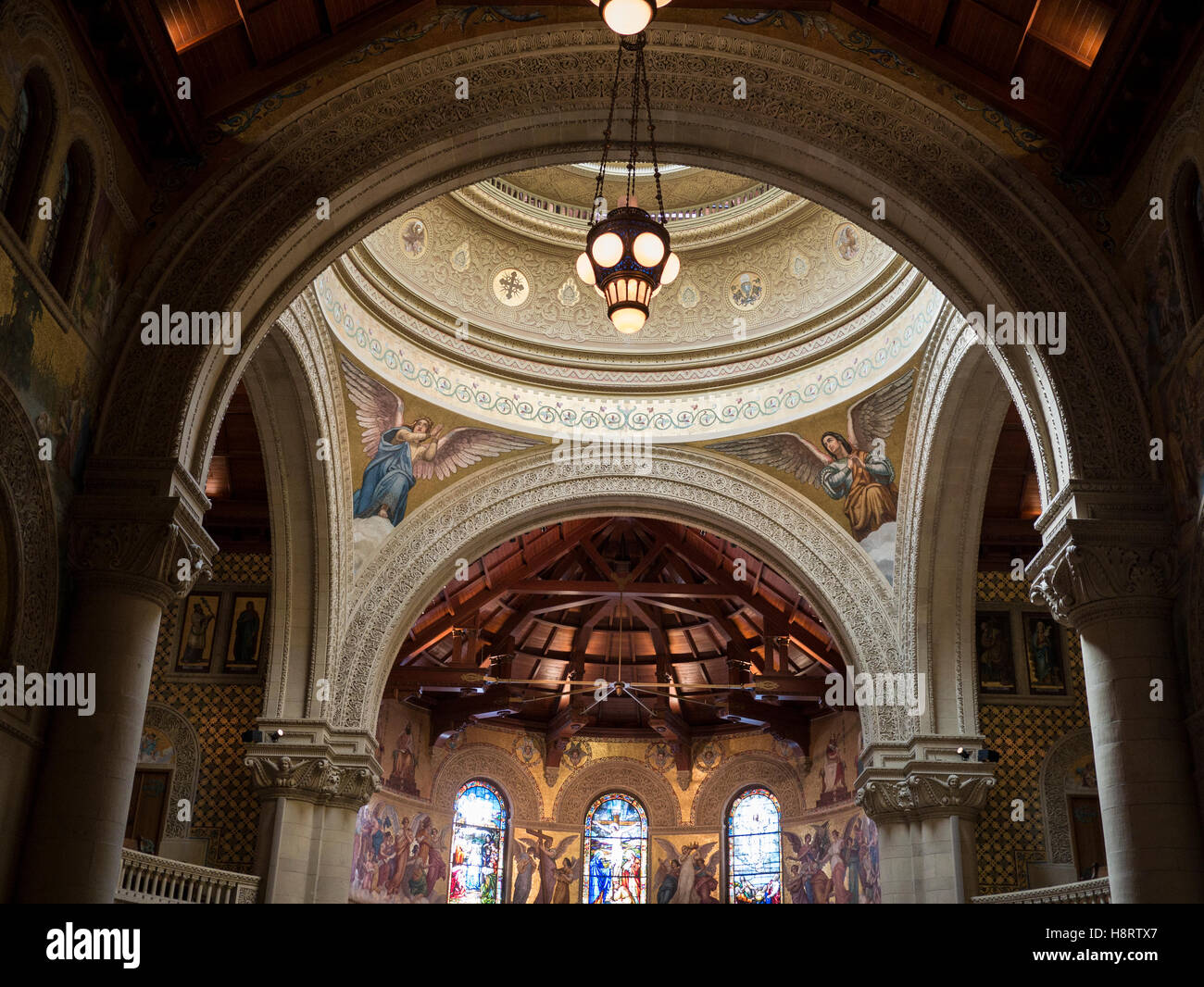 Architectural details of Stanford Memorial Church located on the Main ...