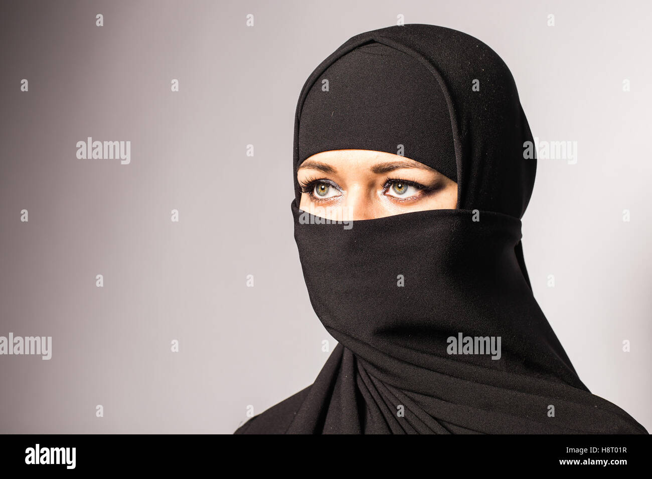 Woman with burqa hi-res stock photography and images - Alamy