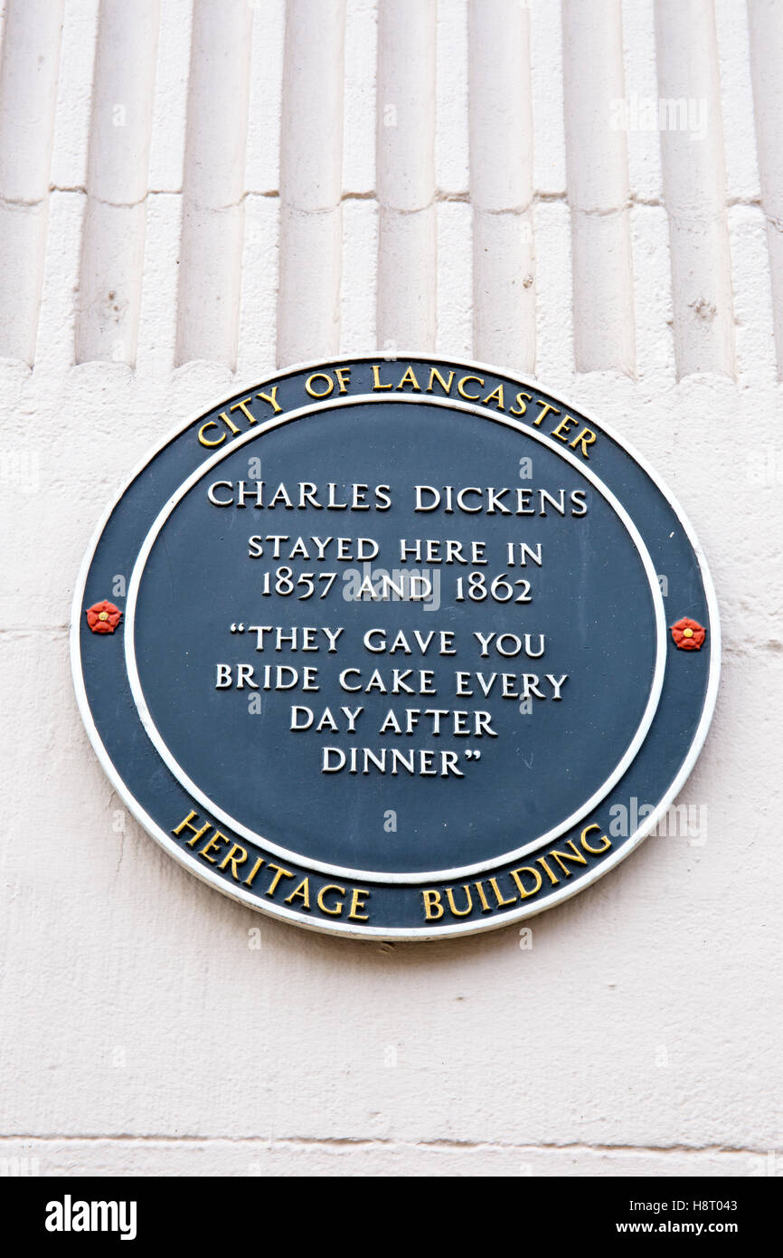 Plaque Charles Dickens stayed here on Royal Kings Arms in Lancaster ...