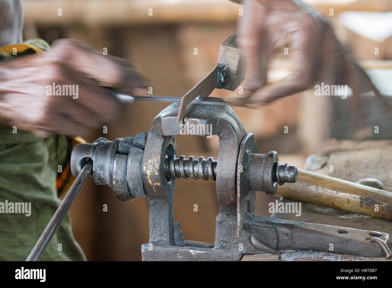 Abrade hi-res stock photography and images - Alamy