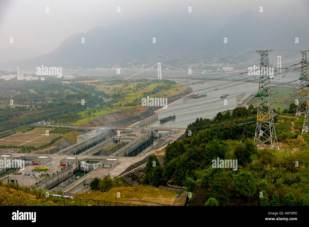 Yangtze river and three gorges hi-res stock photography and images - Alamy