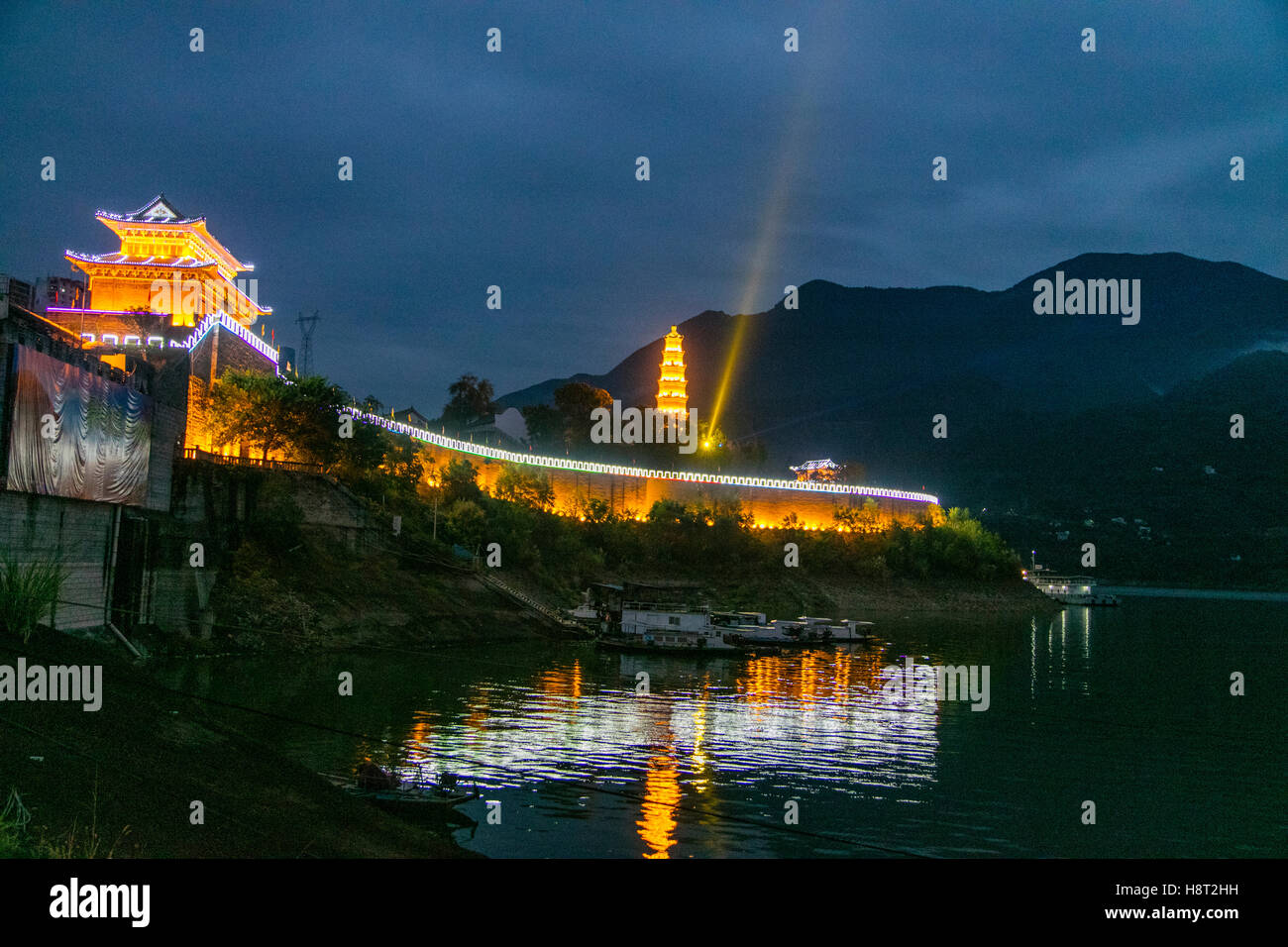 Baidicheng, White Emperor City, Yangtze River, China Stock Photo - Alamy