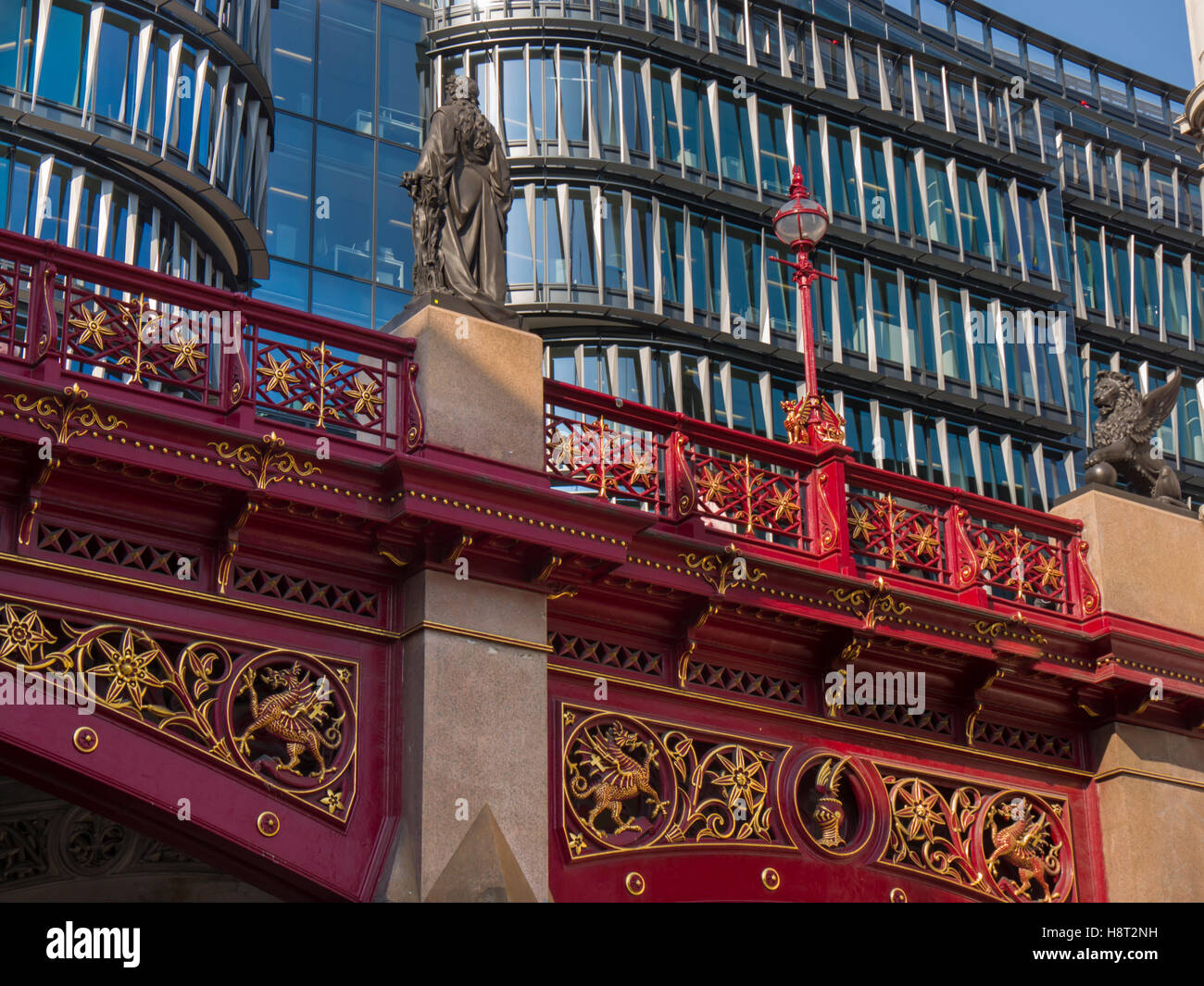 Holborn viaduct old hi-res stock photography and images - Alamy