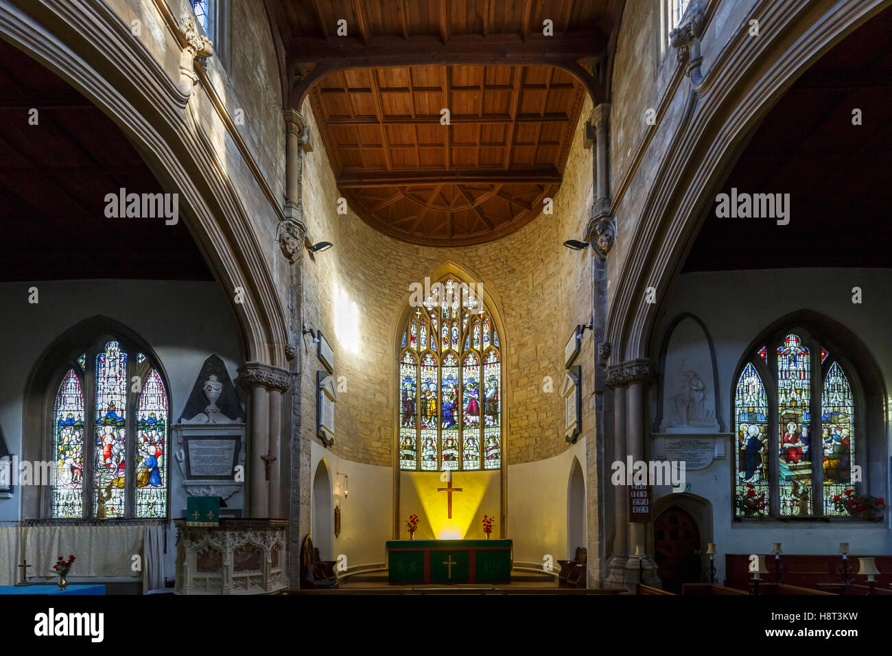 Typical interior of the traditional Anglican Church of St Lawrence ...