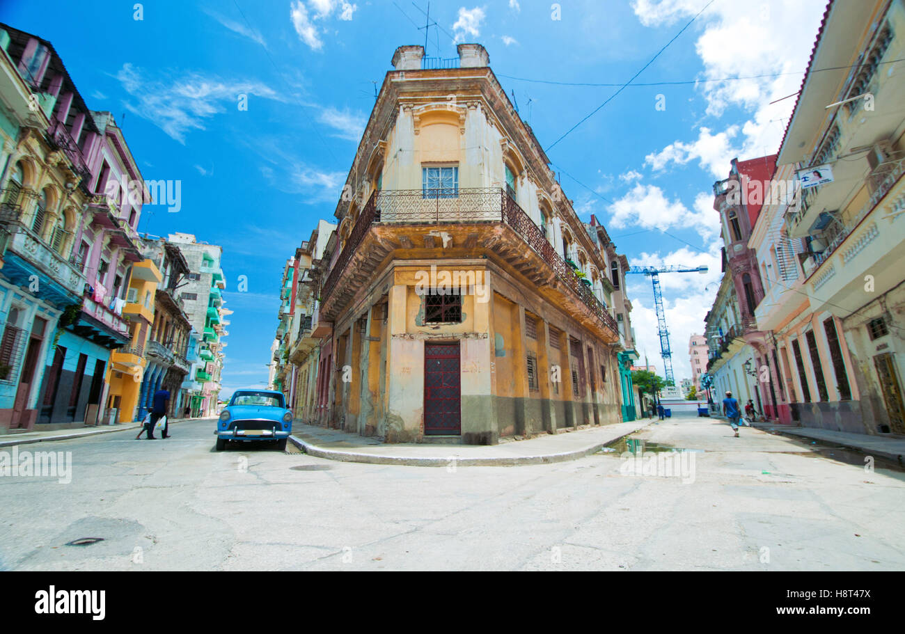 HAVANA, CUBA - AUGUST 15, 2016. View of Old Havana neighborhood with ...