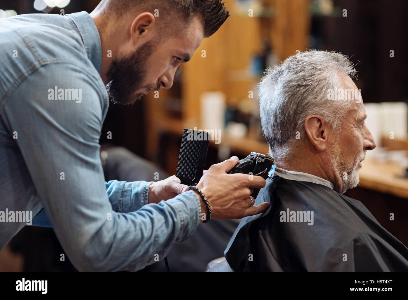 Neck trim hi-res stock photography and images - Alamy