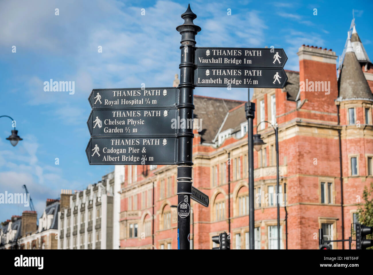 The Lister Hospital, tourist sign post in Chelsea, London Stock Photo ...
