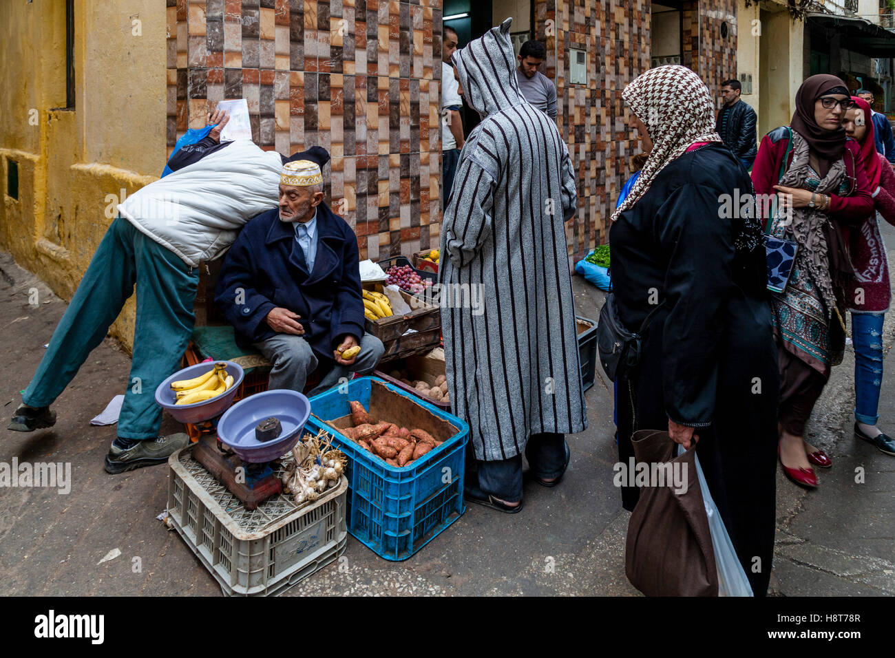 A Street Market In The Medina, Tetouan, Morocco Stock Photo - Alamy