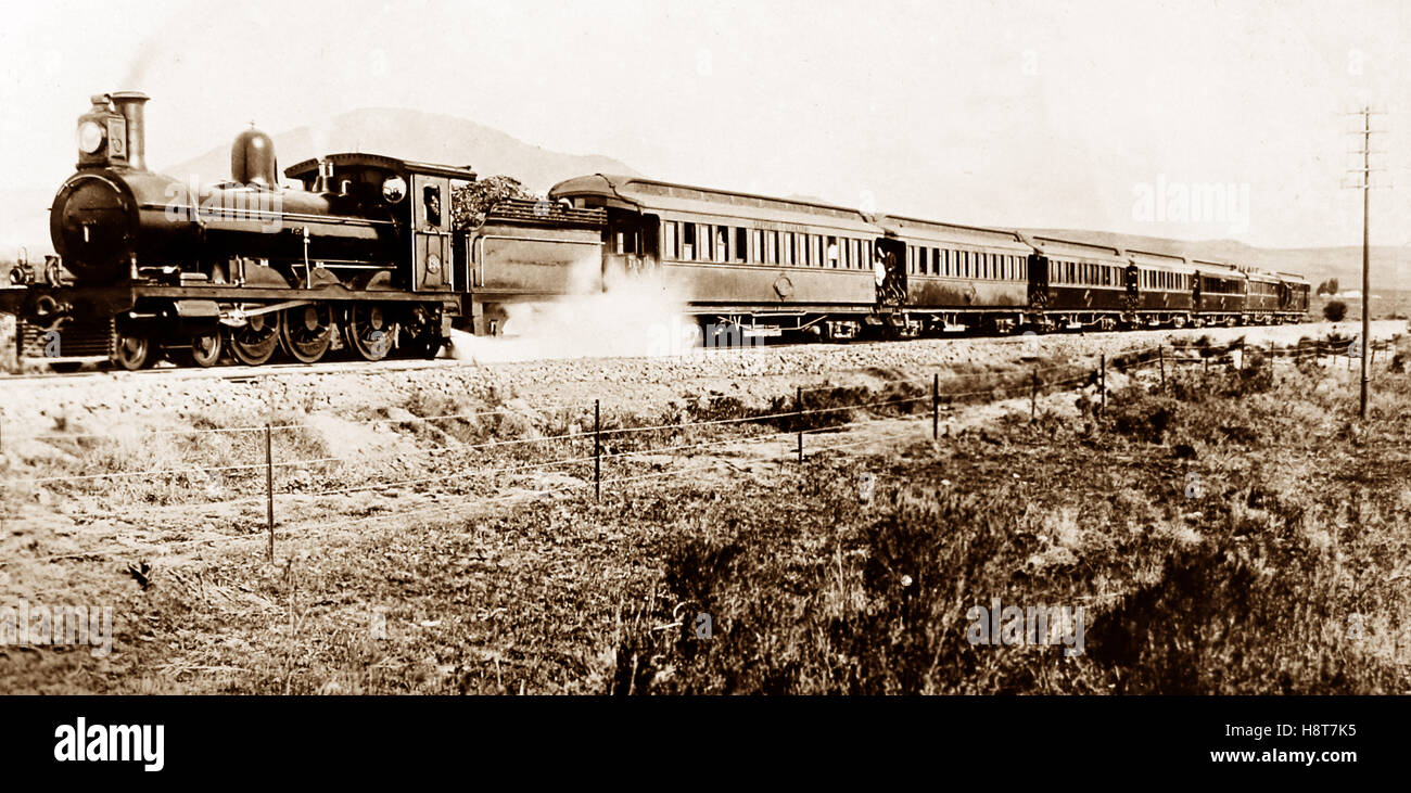 Early 1900s train travel hi-res stock photography and images - Alamy