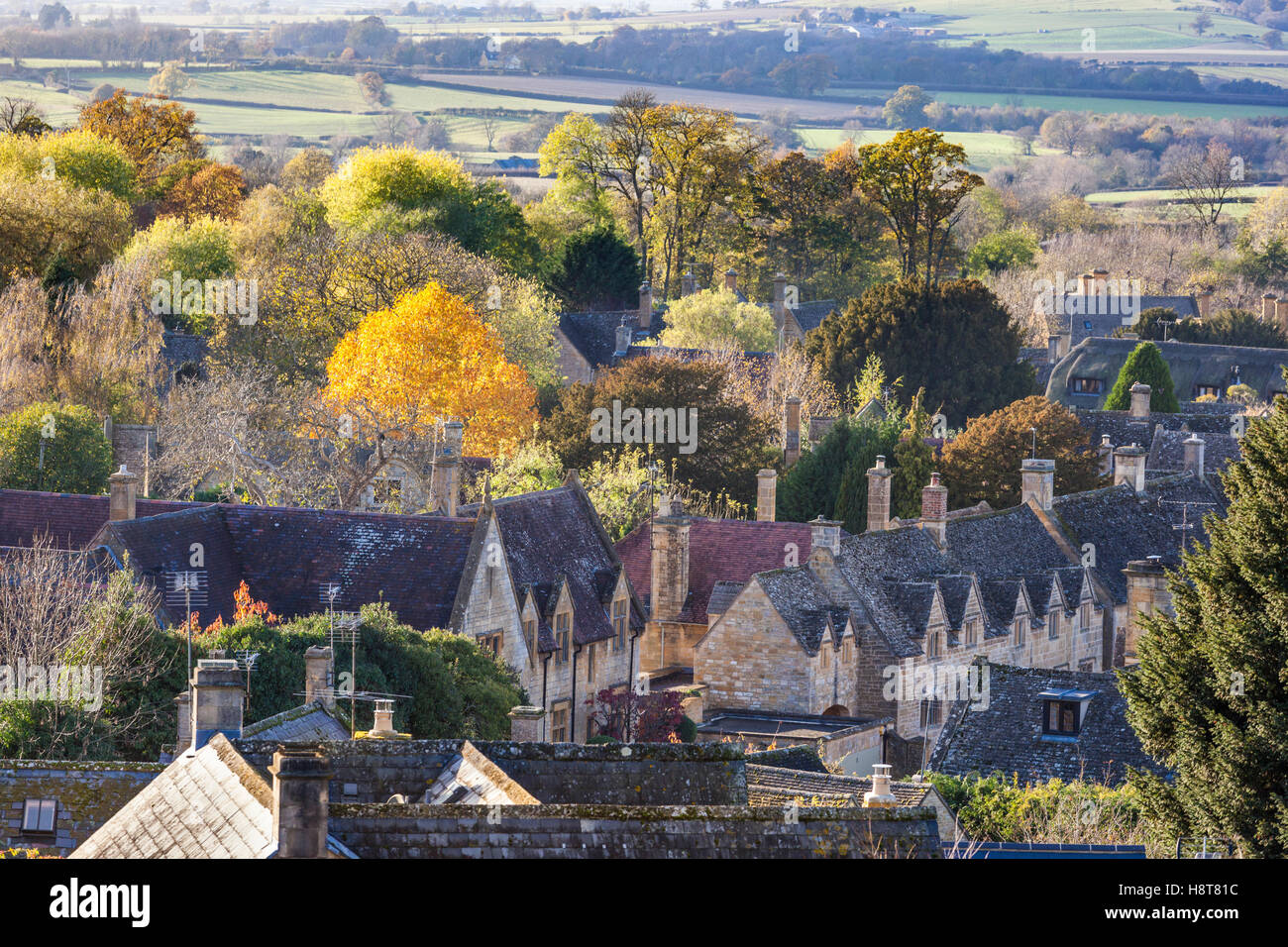 Rural britain village aerial hi-res stock photography and images - Alamy