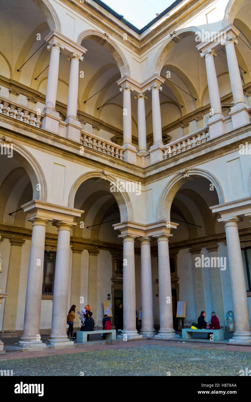 Pinacoteca hi-res stock photography and images - Alamy