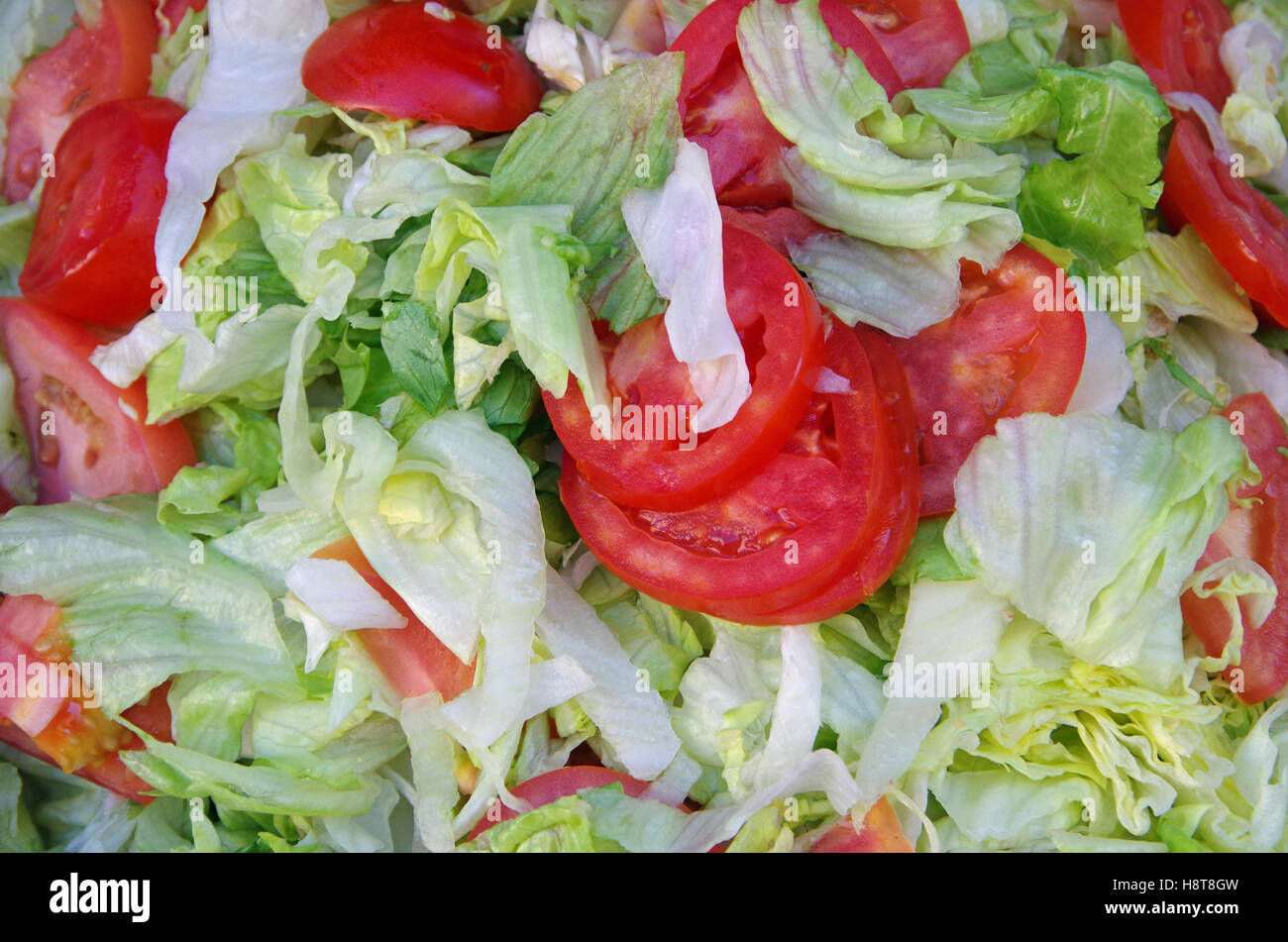 Chopped lettuce hi-res stock photography and images - Alamy