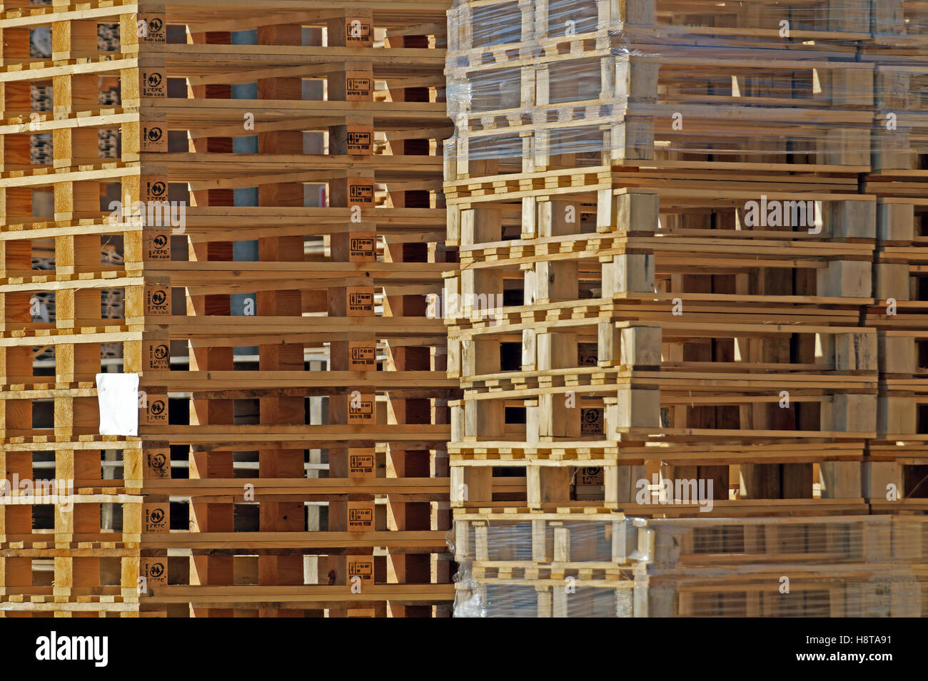 Stacked pallet hi-res stock photography and images - Alamy