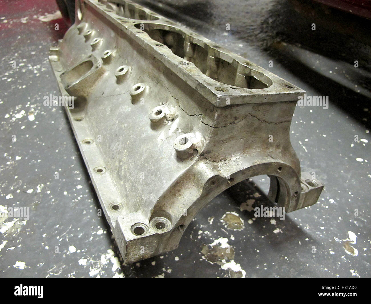 Crankcase car hi-res stock photography and images - Alamy