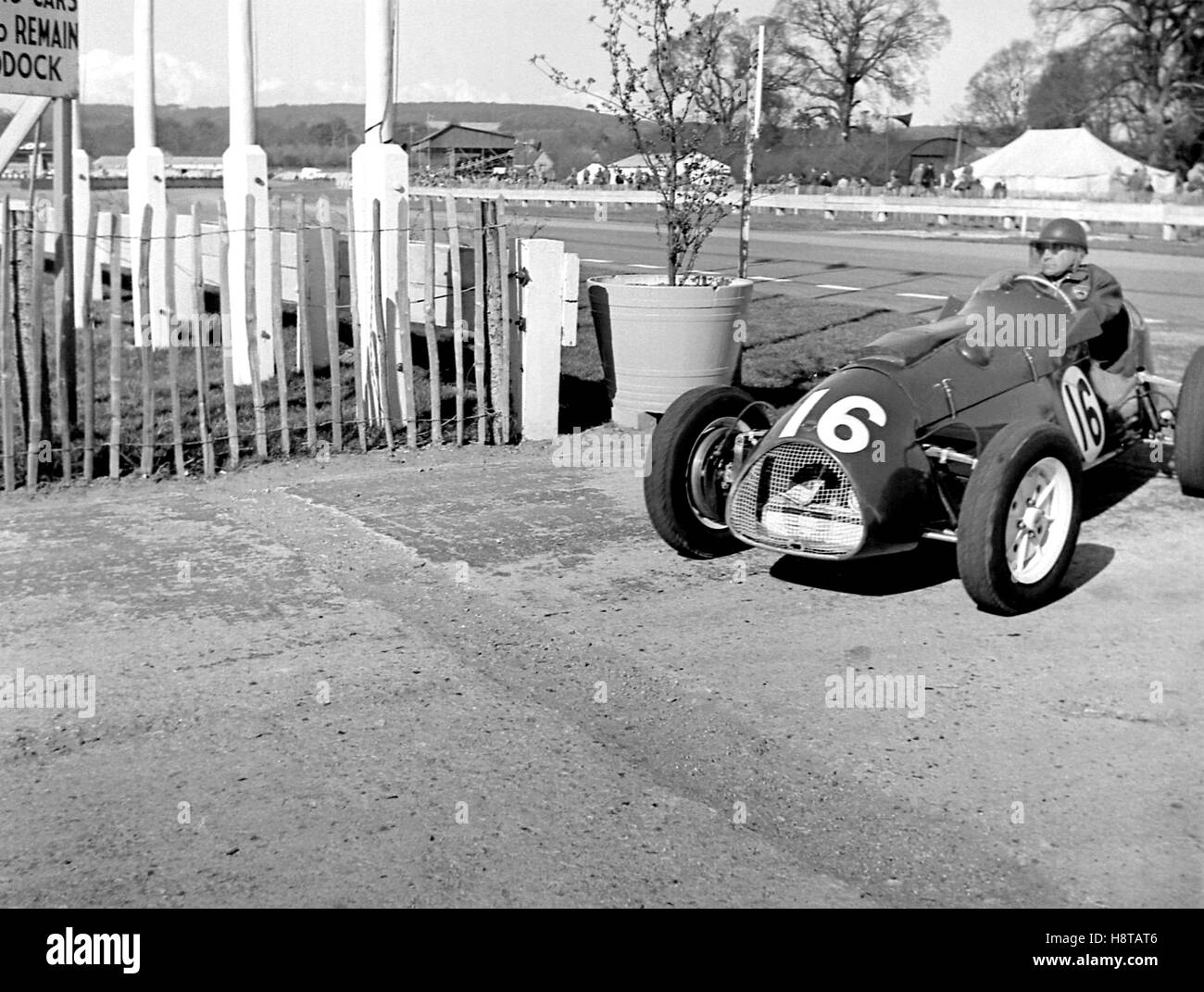 1953 BOB GERARD COOPER BRISTOL DRIVES IN Stock Photo - Alamy