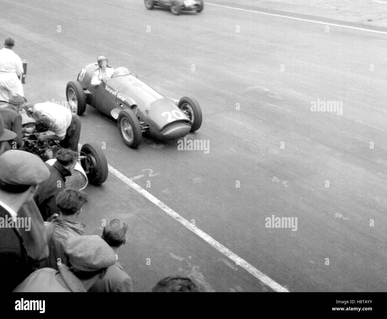 1954 BRITISH GP COLLINS VANWALL SPL DRAUGHT INCLUDER NOSE Stock Photo ...