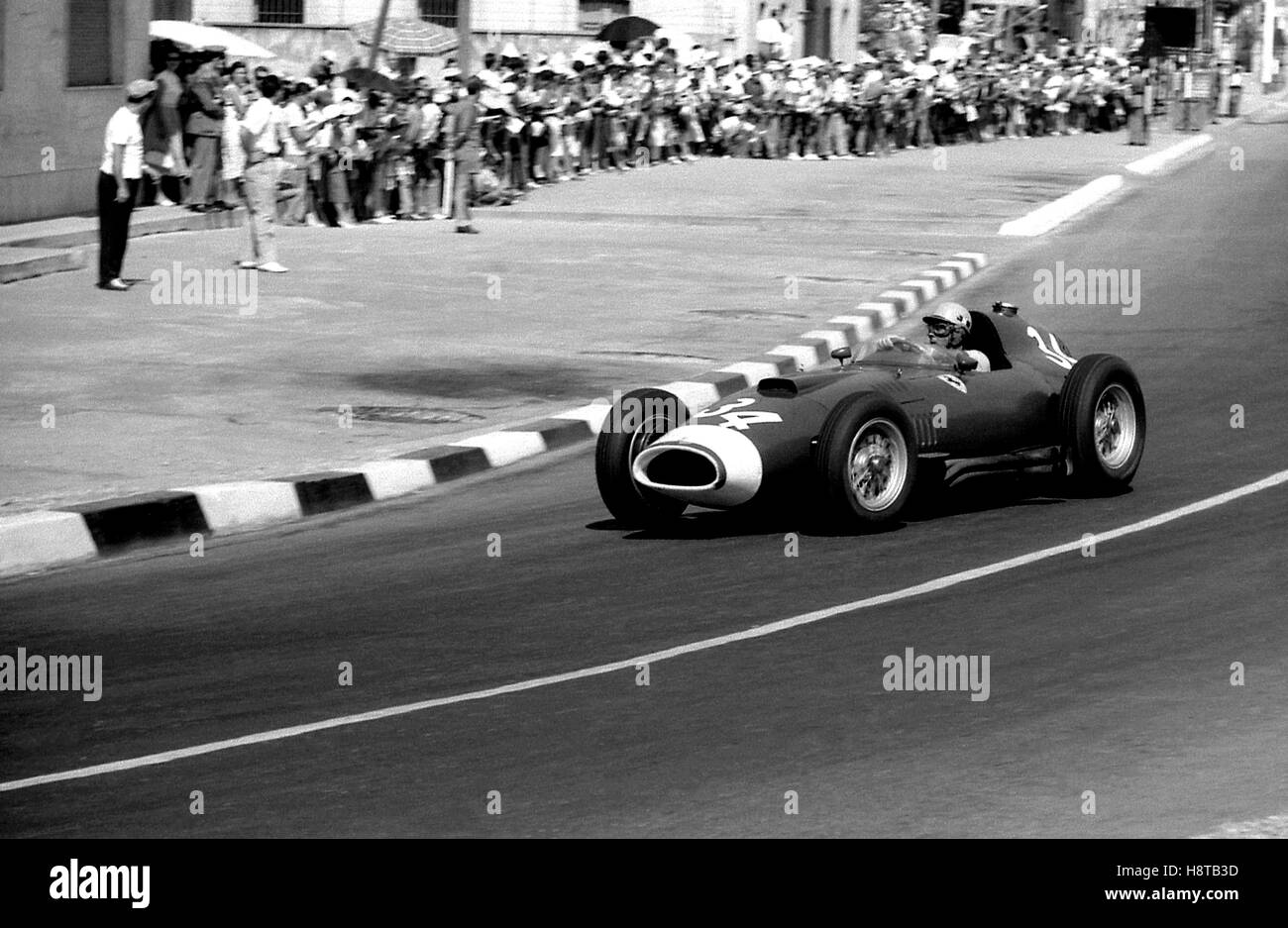 1957 pescara grand prix hi-res stock photography and images - Alamy