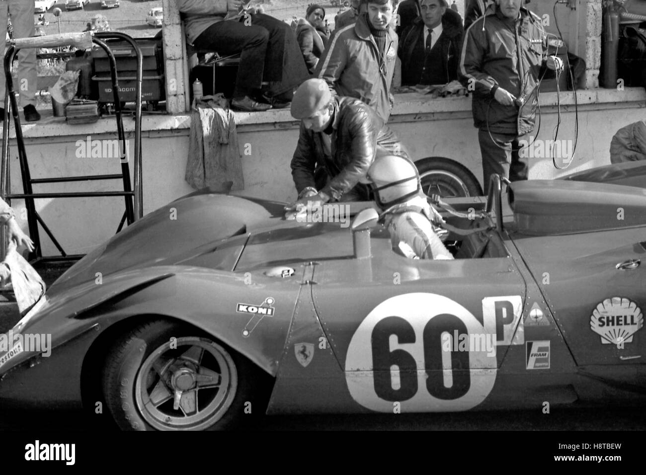 1969 BOAC BRANDS 6HRS PEDRO RODRIGUEZ FERRARI 312P PIT STOP Stock Photo ...