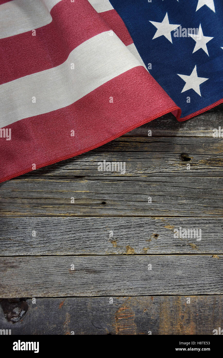 American flag on rustic wood Stock Photo - Alamy