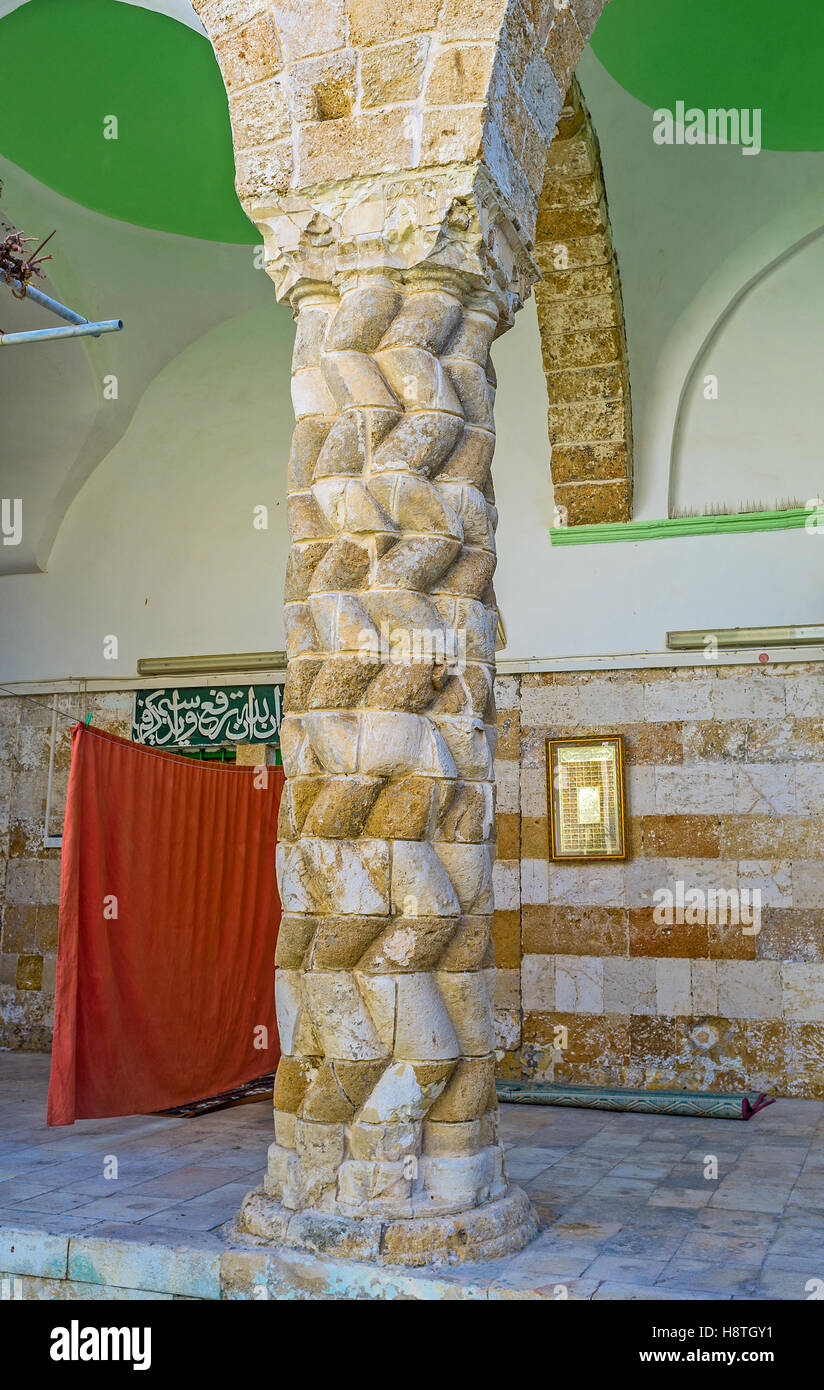 The courtyard of E-Zaitune Mosque decorated with the old carved columns ...