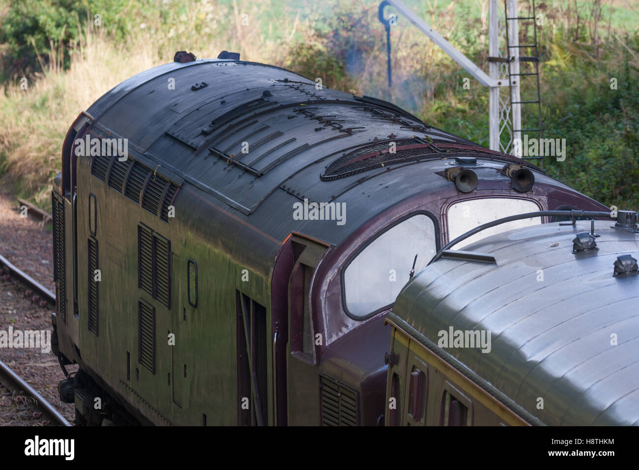 Class 37 locomotive hi-res stock photography and images - Alamy
