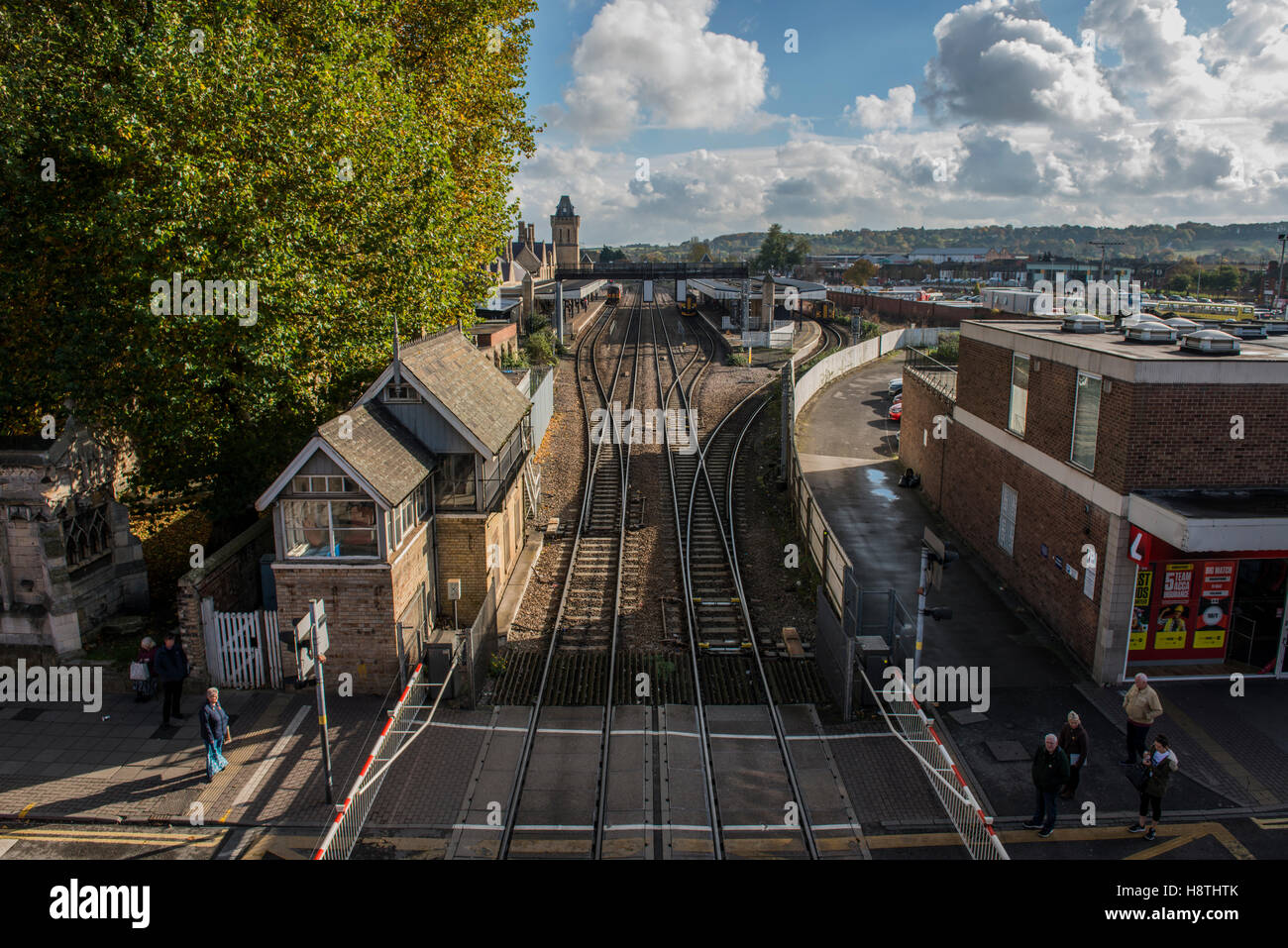 Level crossing at Lincoln Central Railway Station, Lincoln ...