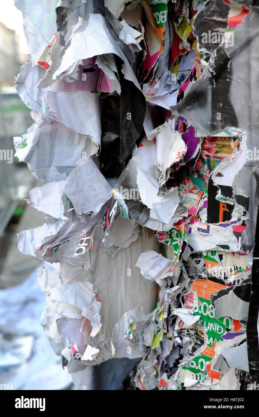 Shredded paper art hi-res stock photography and images - Alamy