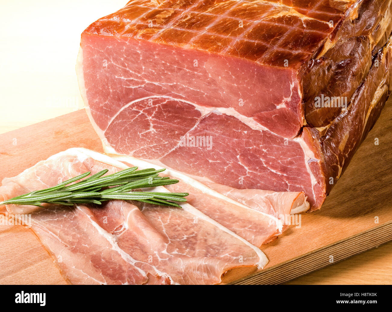 Ham and mustard cake hi-res stock photography and images - Alamy