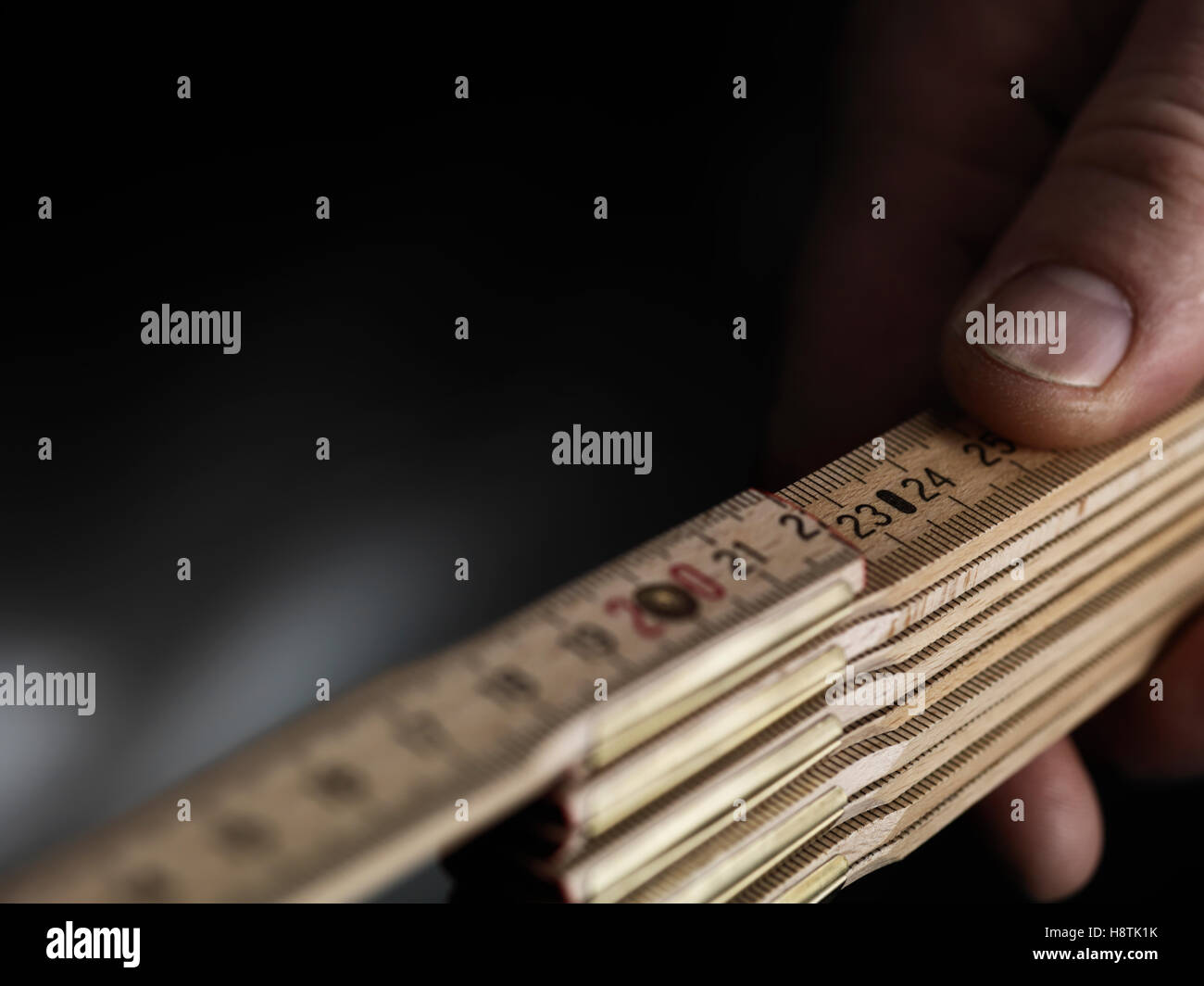 Hand white background ruler hi-res stock photography and images - Alamy