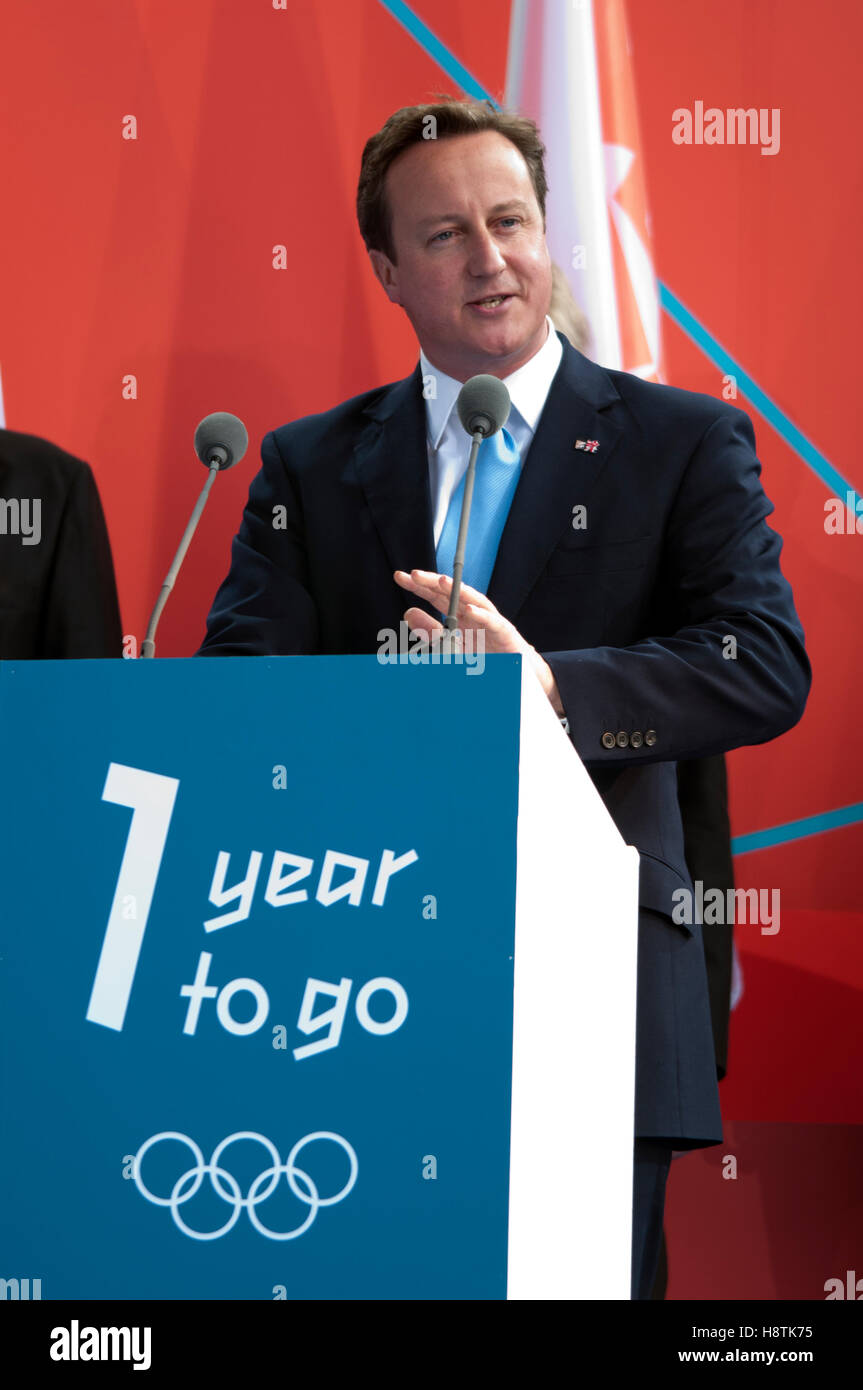 David Cameron Eton High Resolution Stock Photography and Images - Alamy