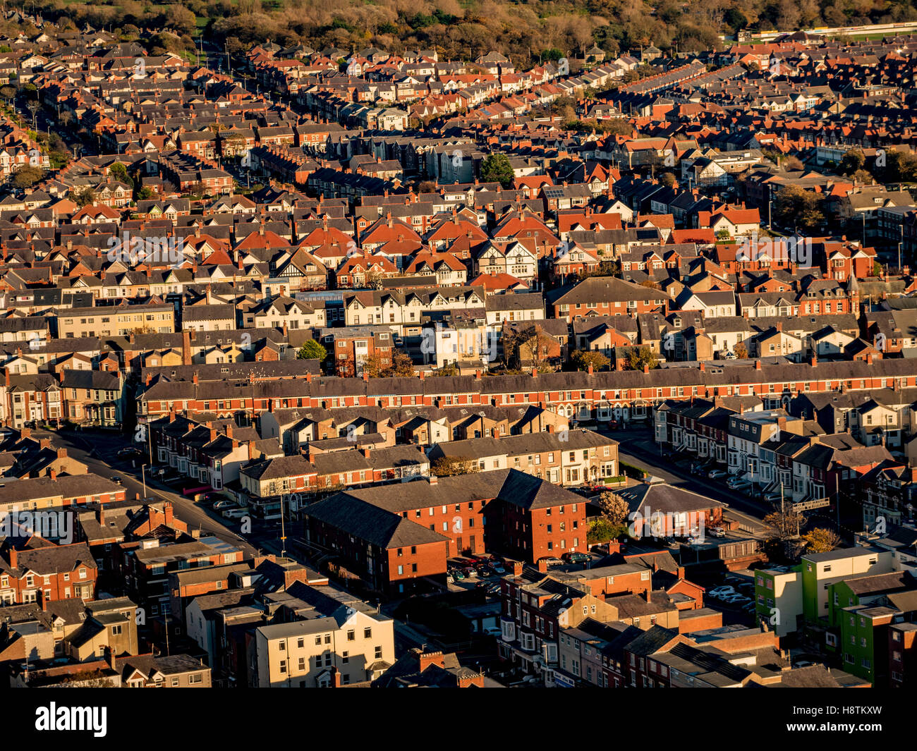 Rows of houses hi-res stock photography and images - Alamy