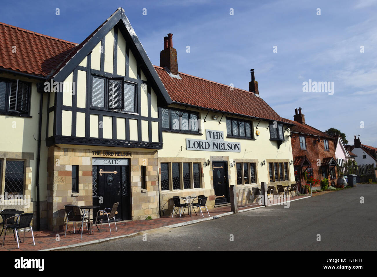 The Lord Nelson Pub at Reedham on the River Yare, Norfolk Broads Stock ...