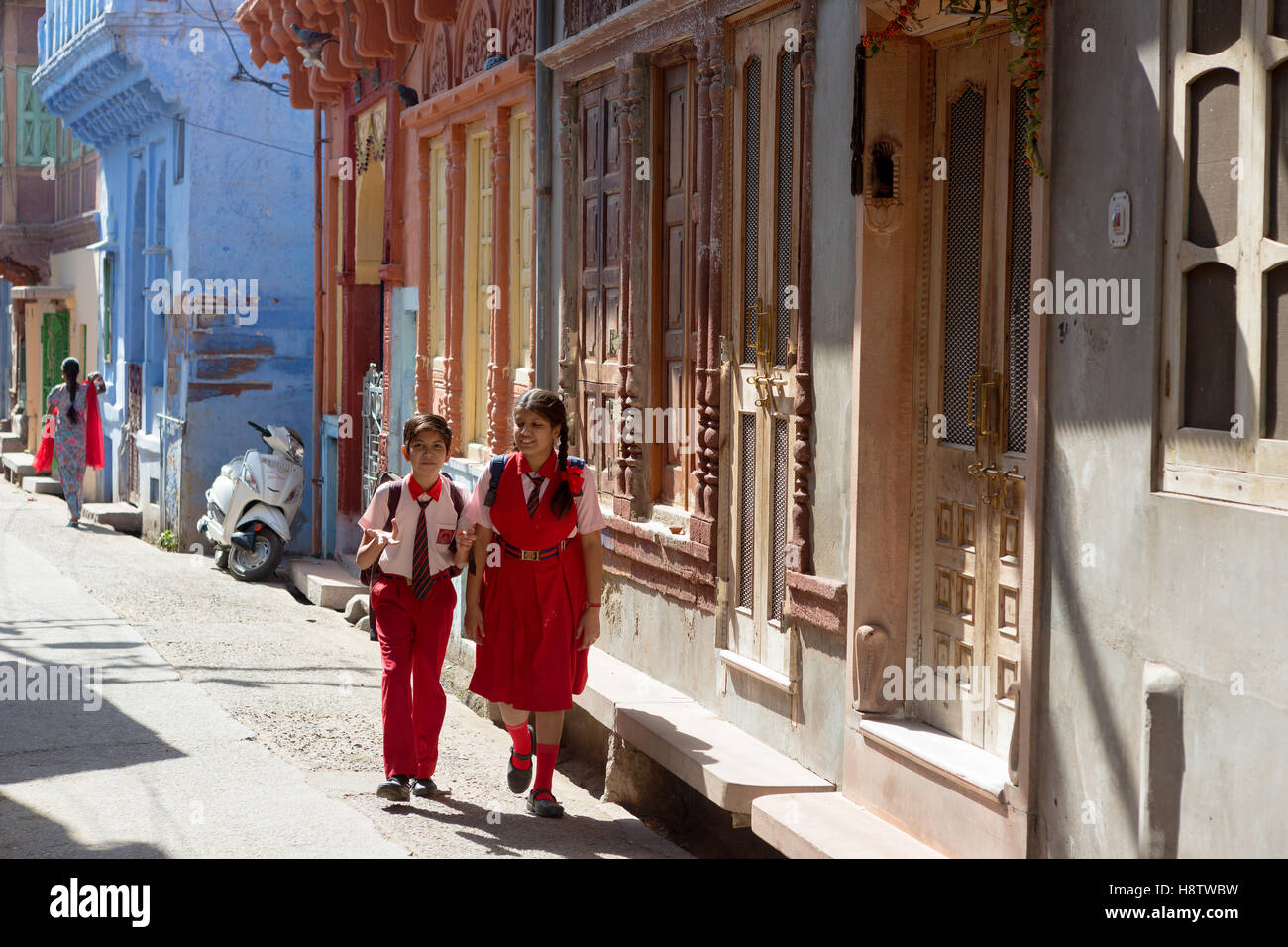 School Uniform India Stock Photos & School Uniform India Stock Images ...