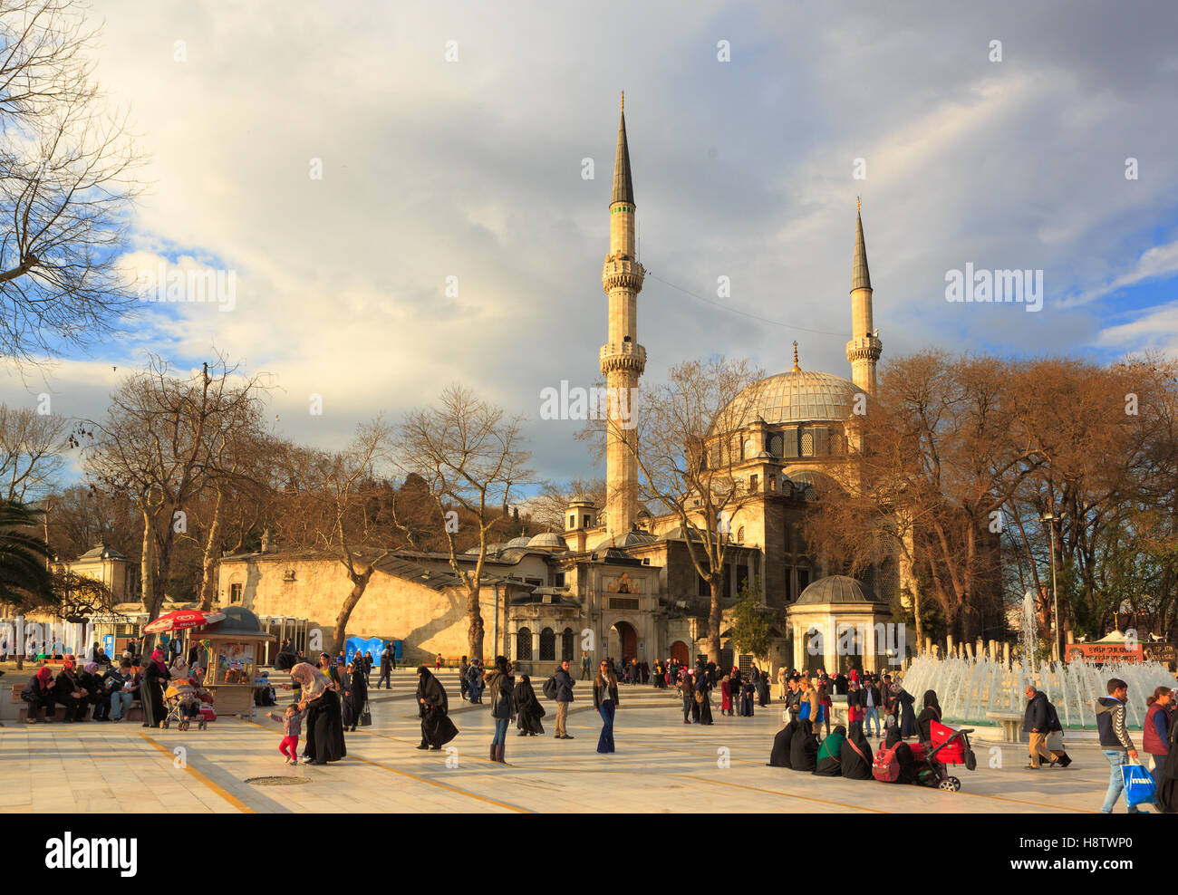 Eyup sultan mosque istanbul hi-res stock photography and images - Alamy