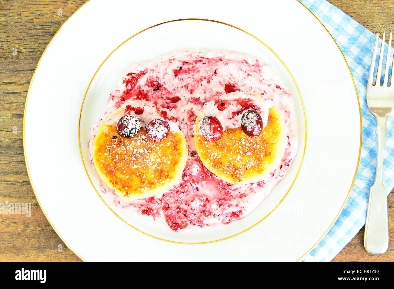 Tasty and Healthy Food: Delicious Cheesecake with Cranberries Stock ...