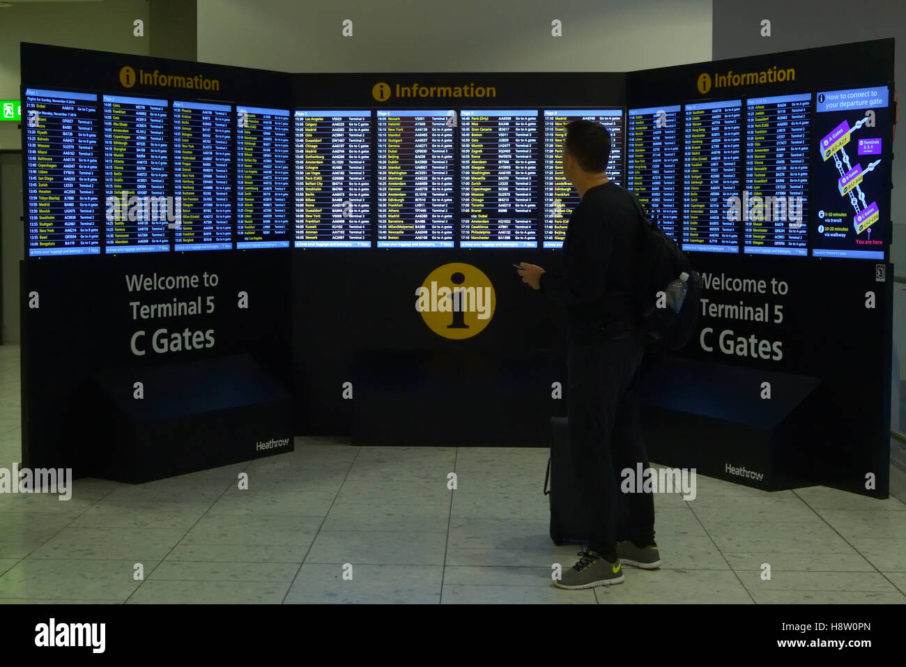 Terminal gate flight information monitors High Resolution Stock ...