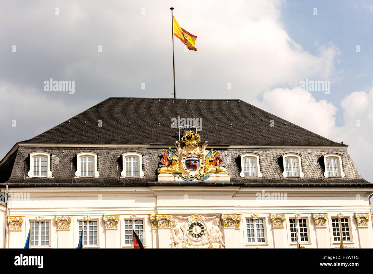 Bonn city hall hi-res stock photography and images - Alamy