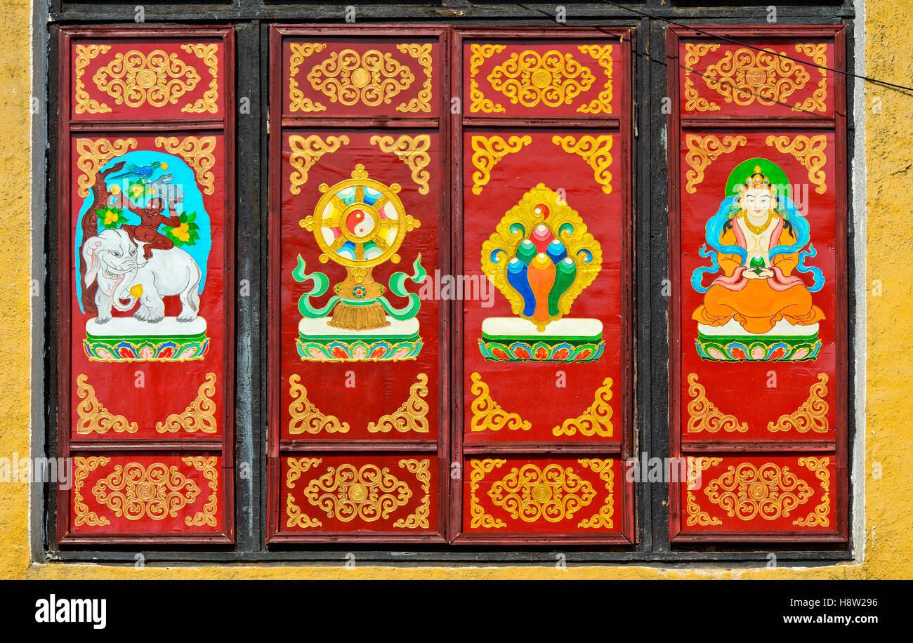 Traditional Buddhist motifs on wall, Gandan Monastery, Ulaanbaatar ...
