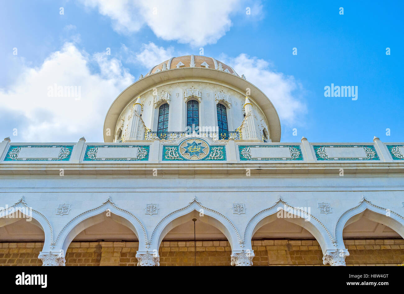 The facade of the Shrine of Bab, founder of Bahi Faith Stock Photo - Alamy