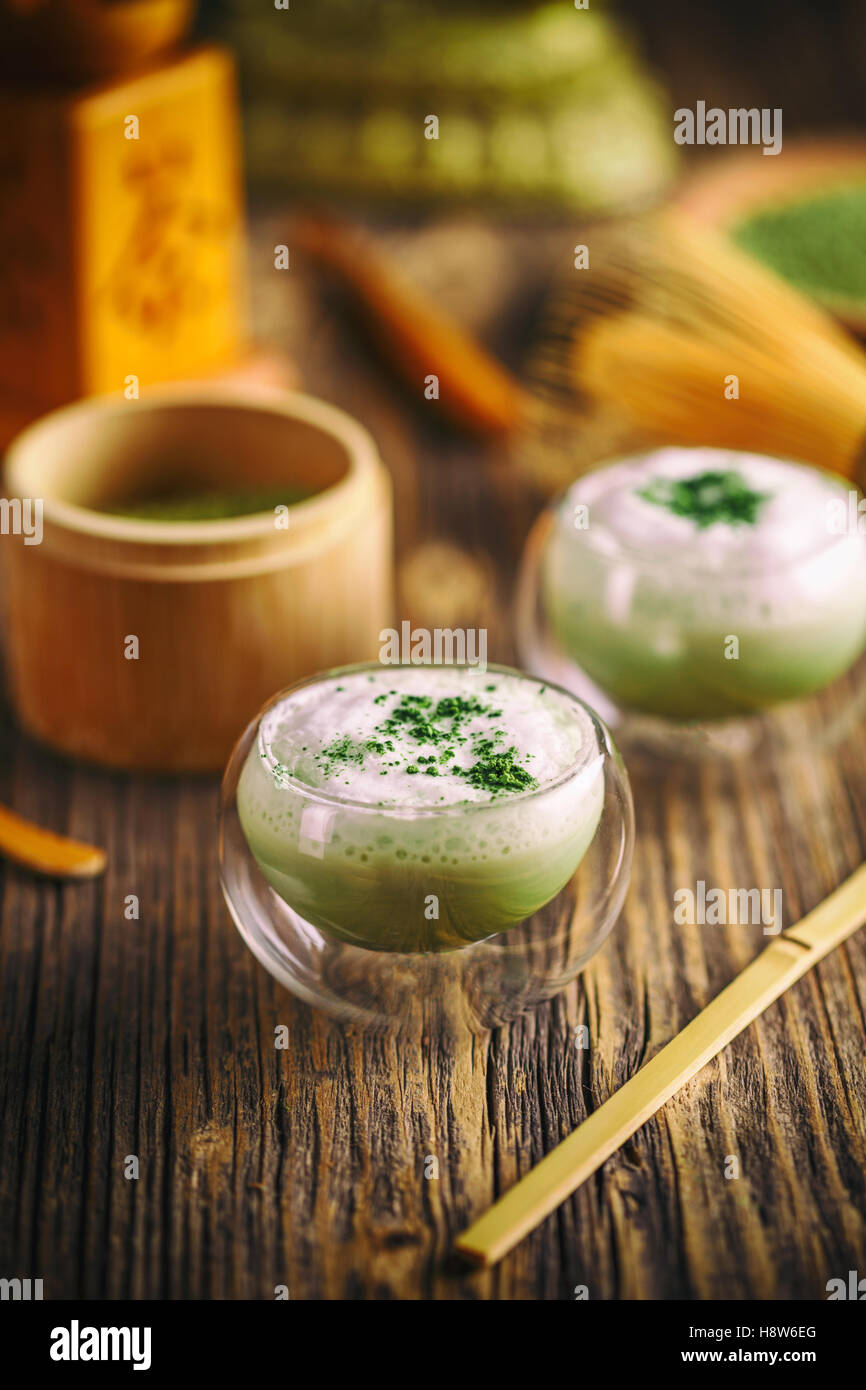 Japanese tea ceremony setting, Matcha green tea tatte Stock Photo - Alamy