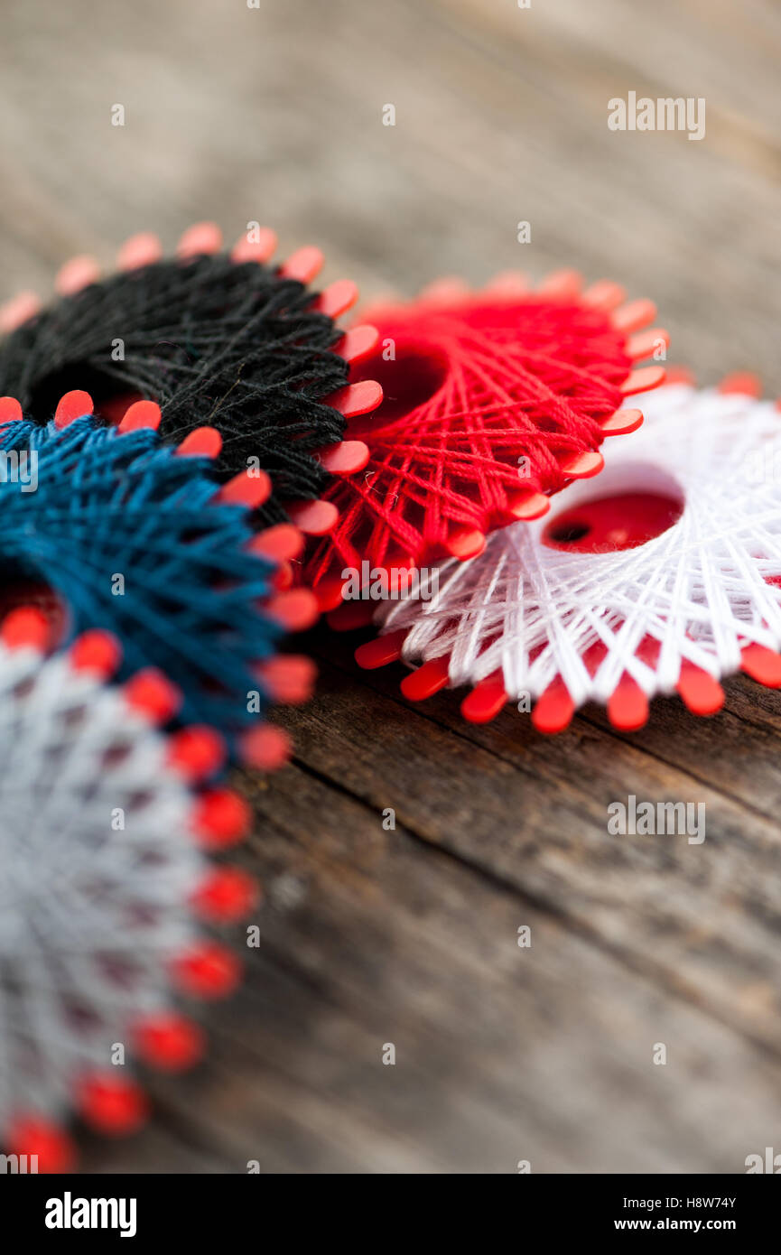Bobbing threads hi-res stock photography and images - Alamy