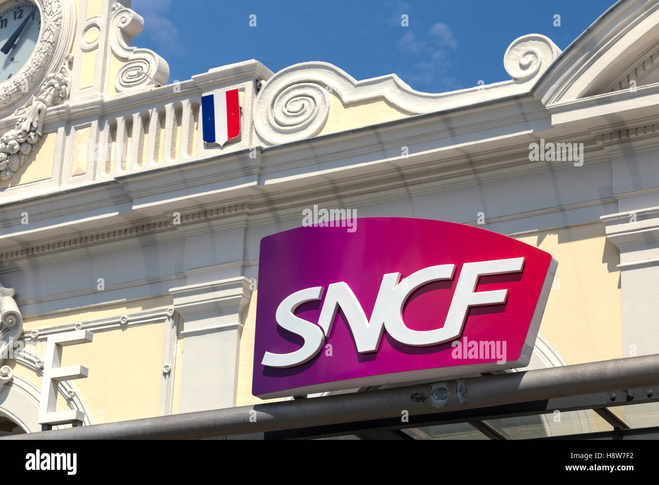 SNCF railway station in Carcassonne Stock Photo - Alamy