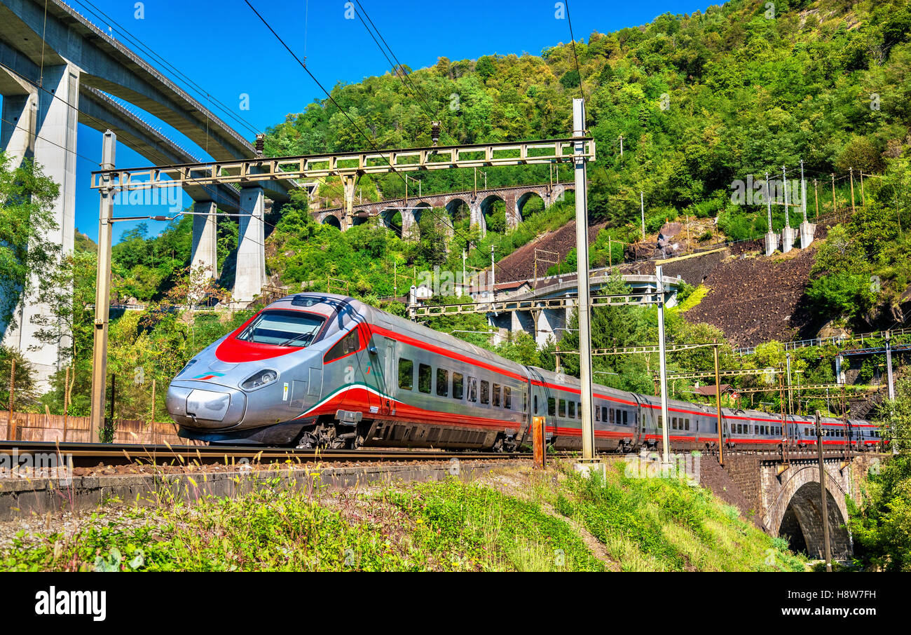 Alstom train hi-res stock photography and images - Alamy