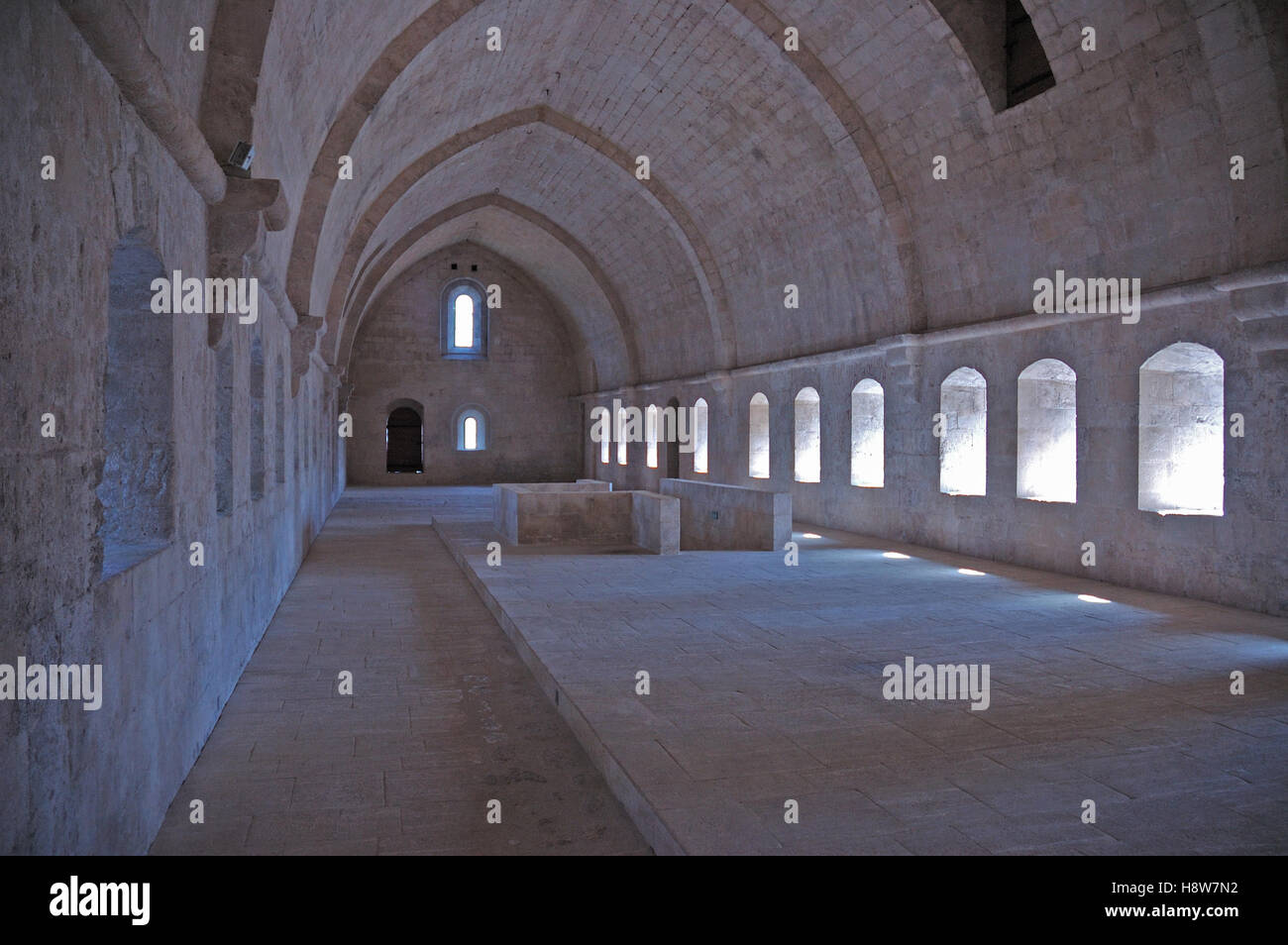 Vaulted stone ceiling hi-res stock photography and images - Alamy