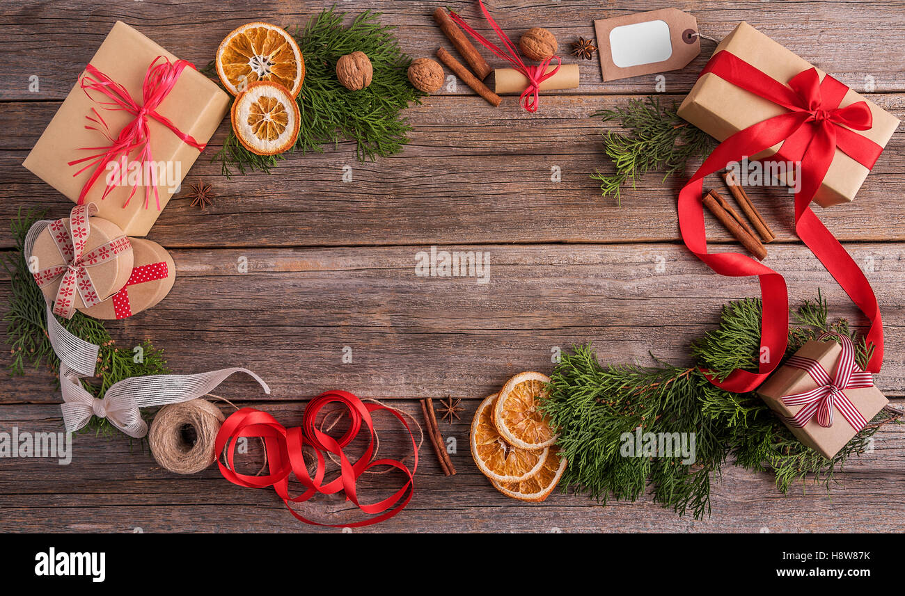Wrapping paper christmas ornaments hi-res stock photography and images ...