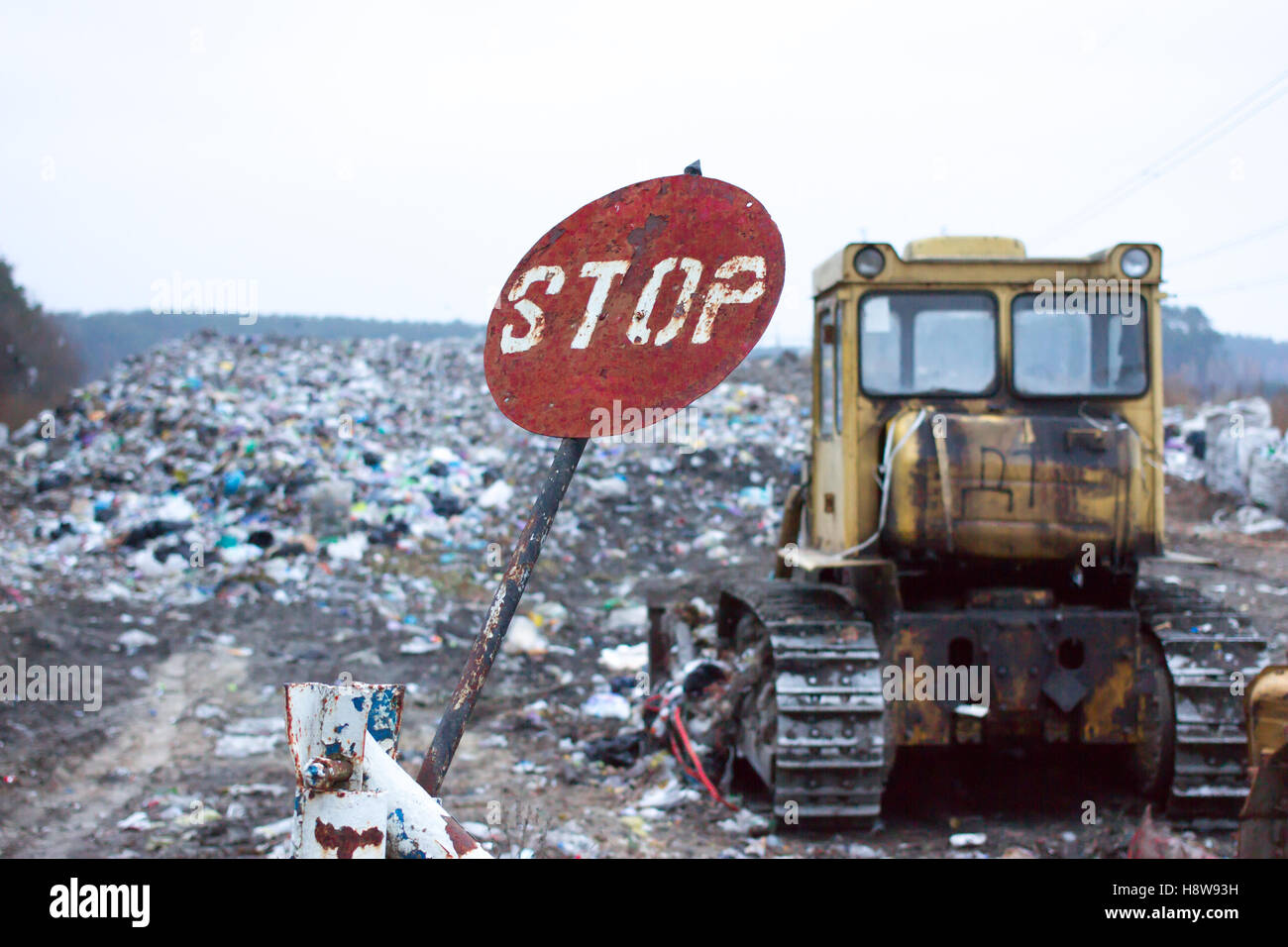 Landfill Sign High Resolution Stock Photography and Images - Alamy