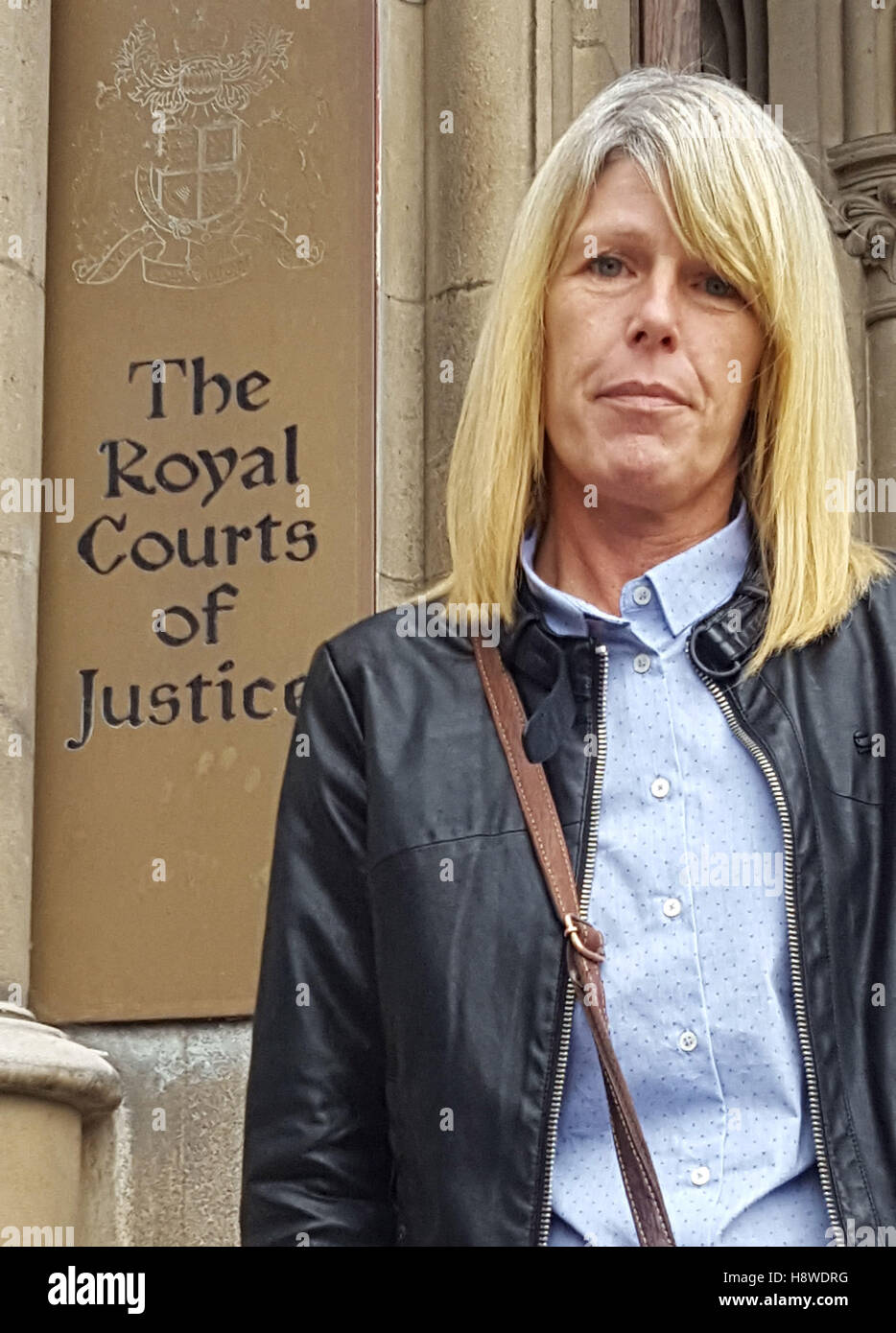 BEST QUALITY AVAILABLE Dorothy Begley outside the Royal Courts of ...