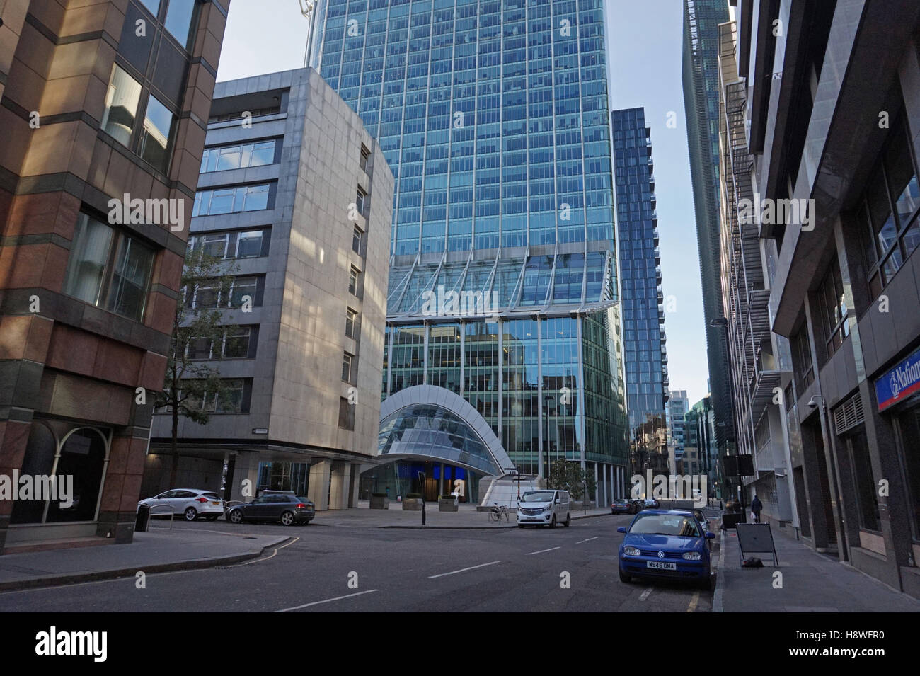 Buildlings on Ropemaker Street, London, England Stock Photo - Alamy