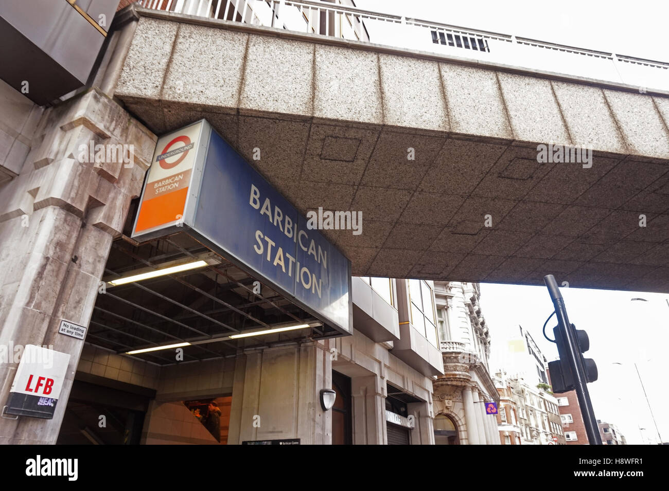 Barbican station tube sign hi-res stock photography and images - Alamy